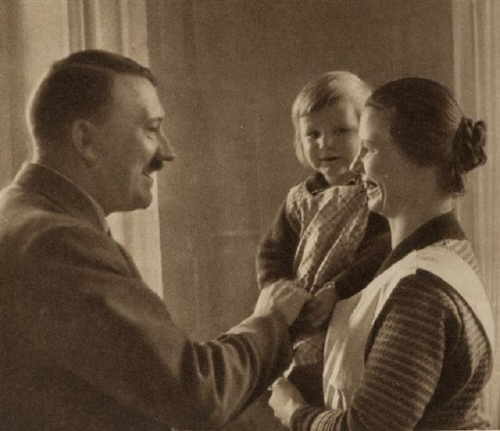 Blitzkrieg Blog: El lado desconocido de Hitler