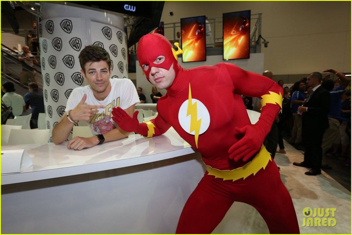 MAN OF BRONZE: THE FLASH. TRAILER Y PANEL DE LA COMICON