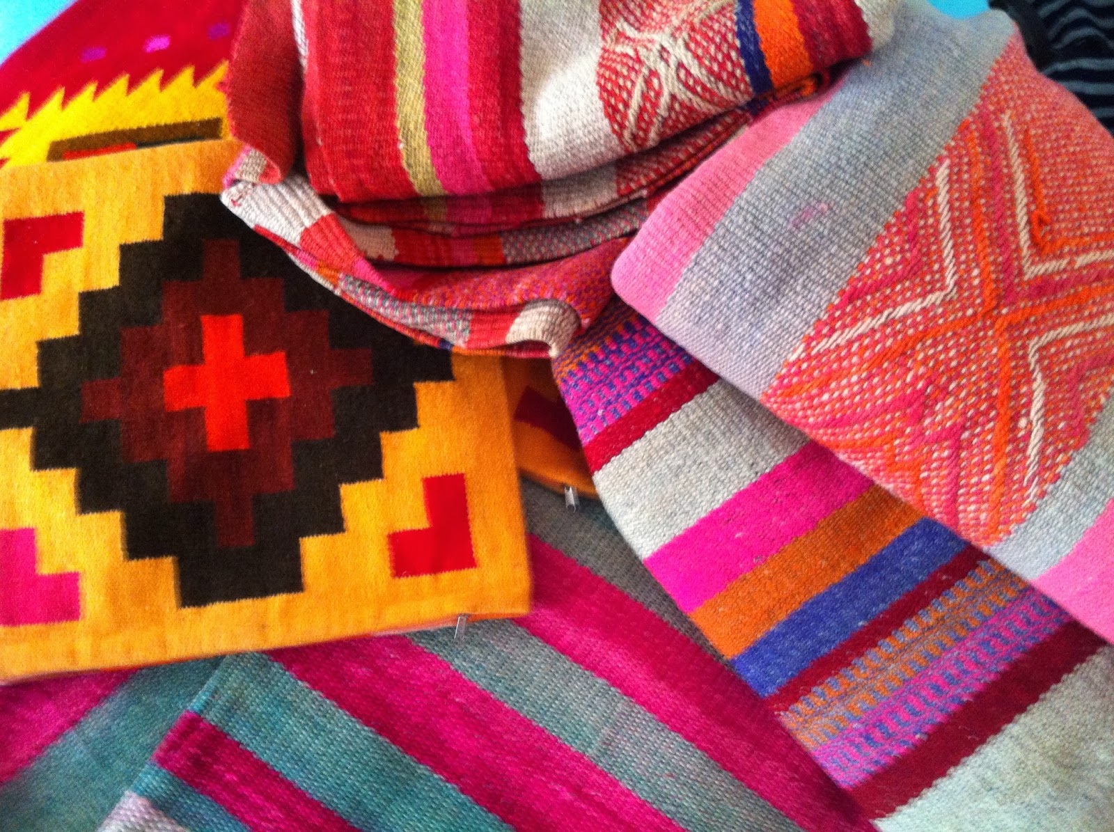 LLOSO: Peru: Tour de textiles