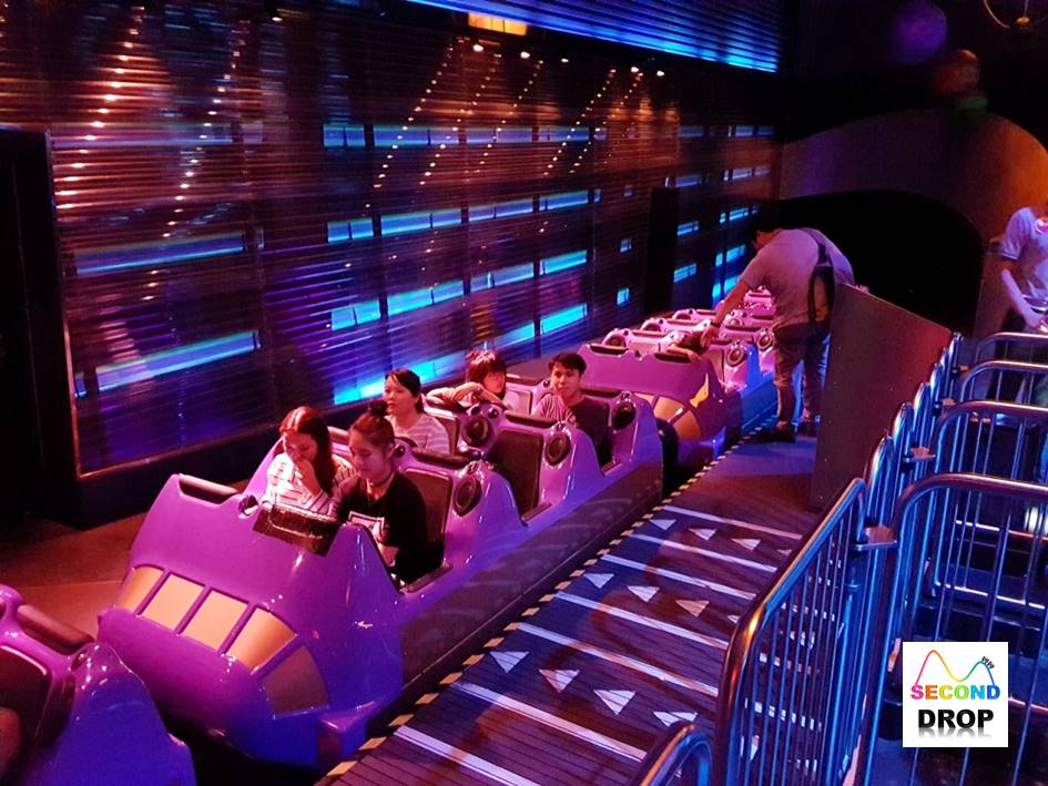 Second Drop Attractions: Iron Man Experience @ Hong Kong Disneyland ...