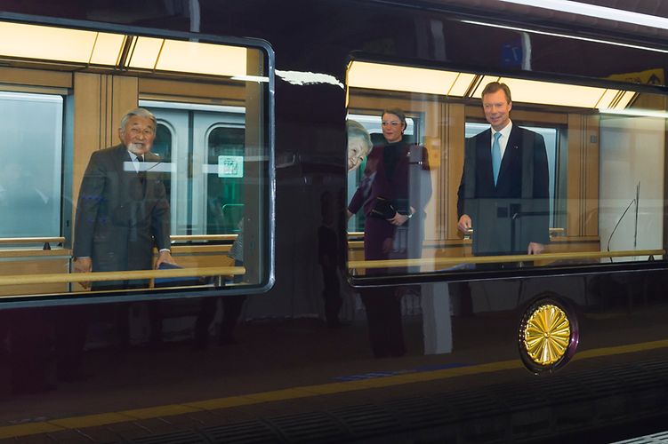 Second Day in Japan: Train Excursion, Royal Recycling and More