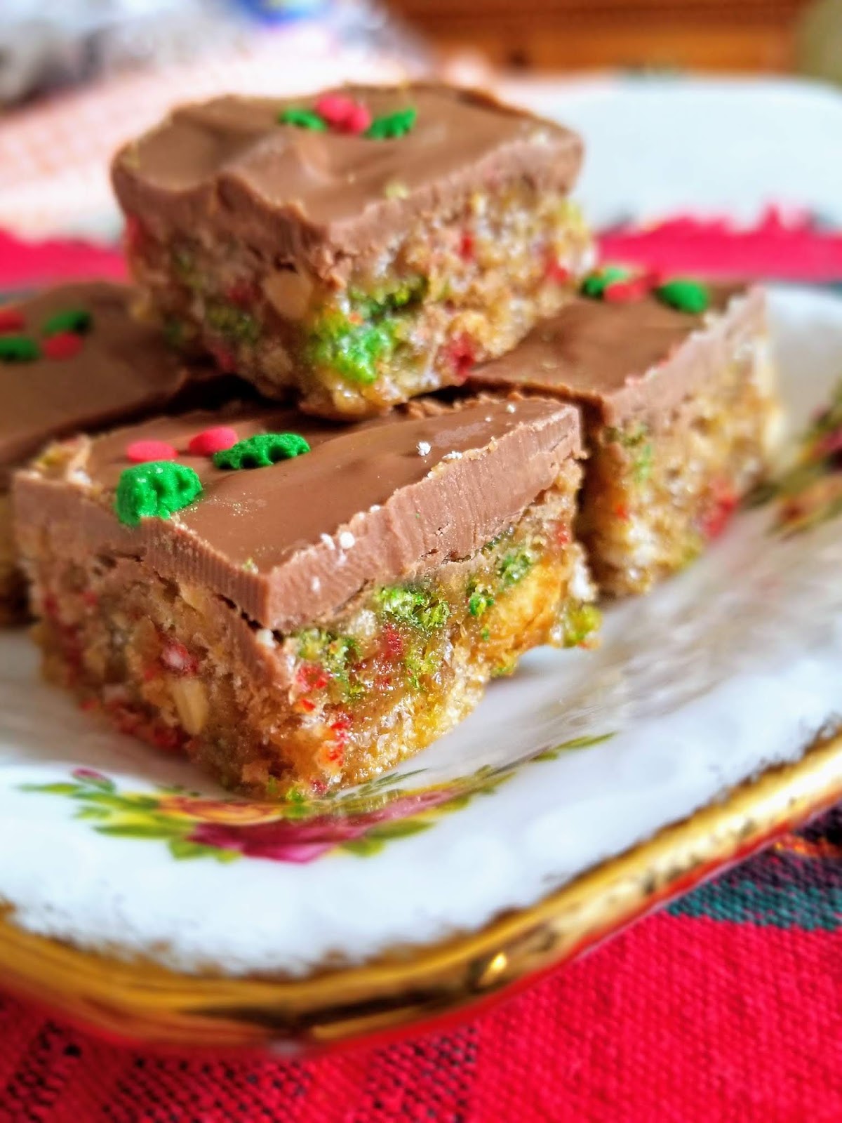 Hot and Cold Running Mom - Just my Stuff: Holiday Sweet Marie Bars