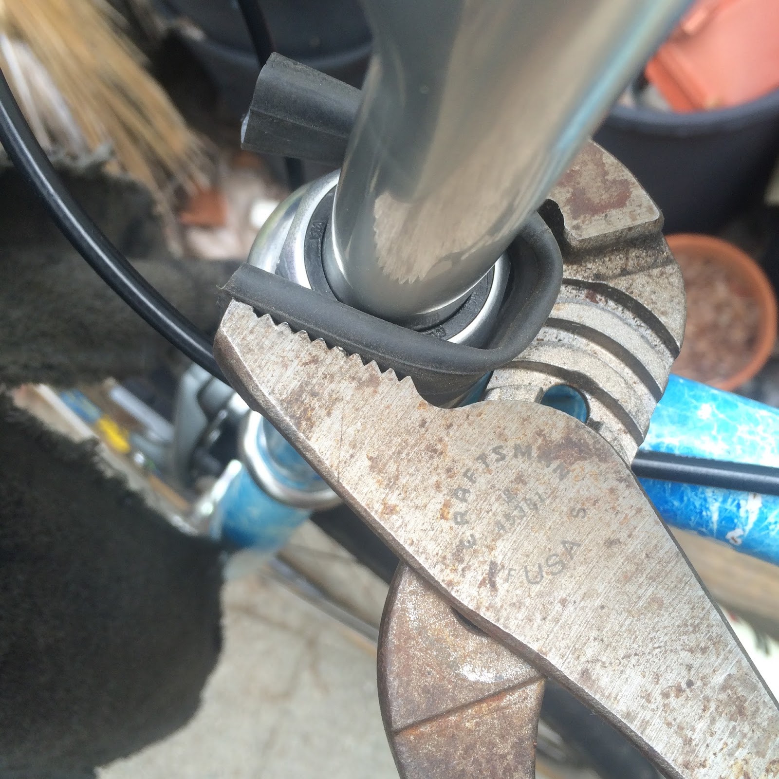 mindful mule: old tube tool