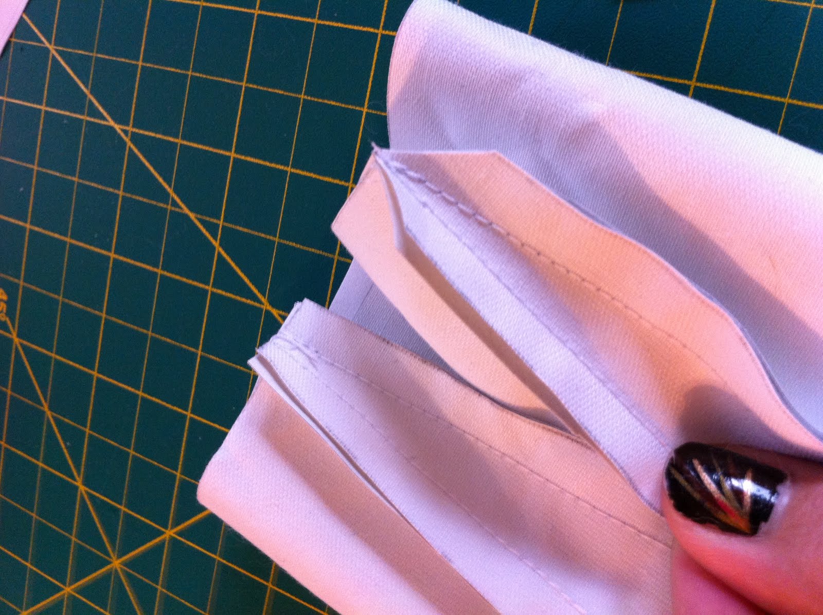 Randomly Taylor'd: Ruffle Purse *Tutorial*