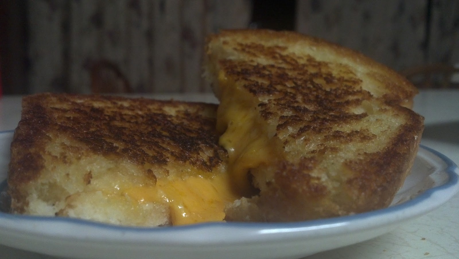 Dilettante Girl: The best Grilled Cheese ever