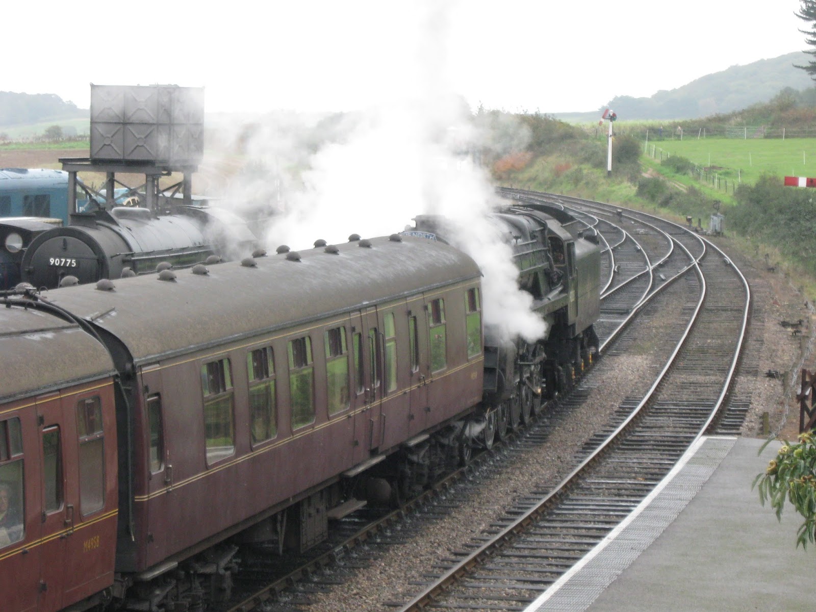 Steam Memories: A busy day at Weybourne BR standard class 4 mogul