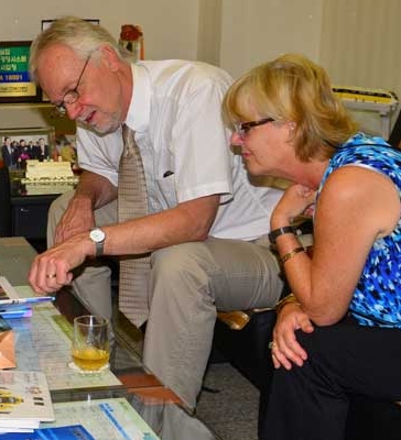 Kim Pedersen - The Monorail Expert - Passes On