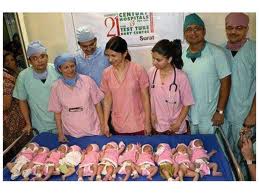 SALUD: IMAGENES DE PARTOS MULTIPLES