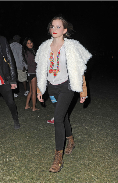 fashion shoes: Emma Watson Lace Up Boots