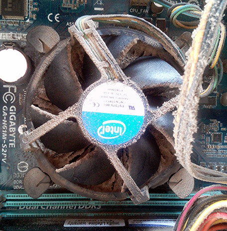 Marks PC Solution: Clean your System Unit (CPU)