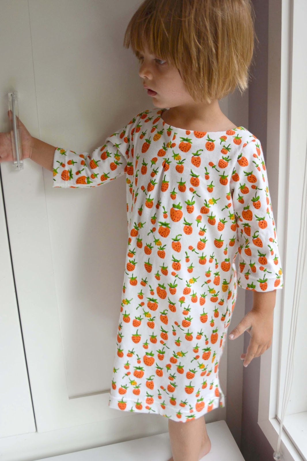 Aesthetic Nest: Sewing: The Bateau Neck Dress (Pattern Extension)