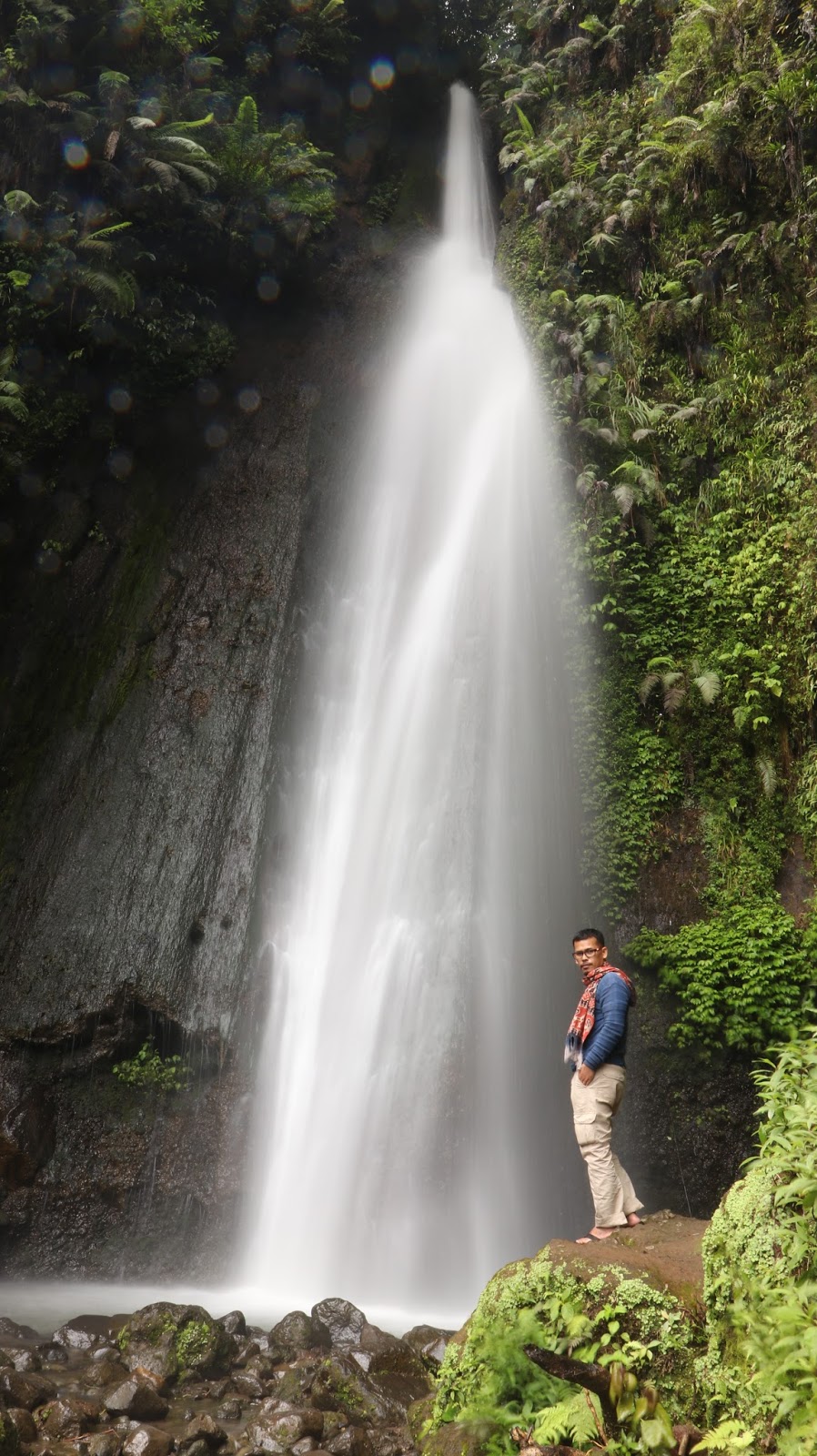 Liburan tahun baru di Kebun Raya Cibodas, Mengunjungi Curug Cibogo dan ...