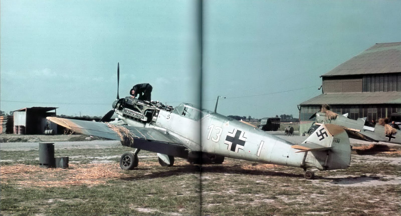 Third Reich Color Pictures: Messerschmitt Bf 109 in Color