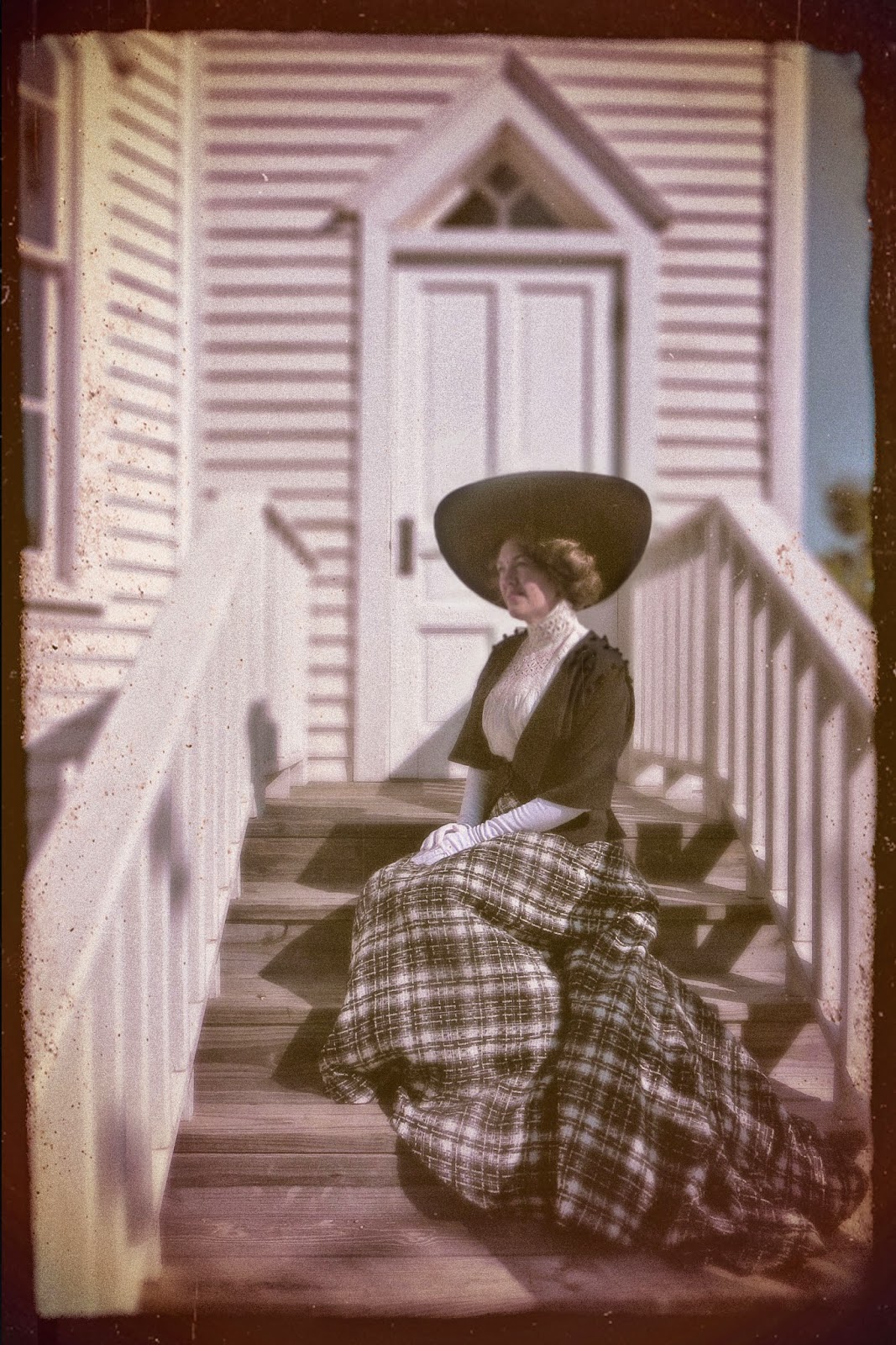 Festive Attyre: Edwardian half-mourning dress pics
