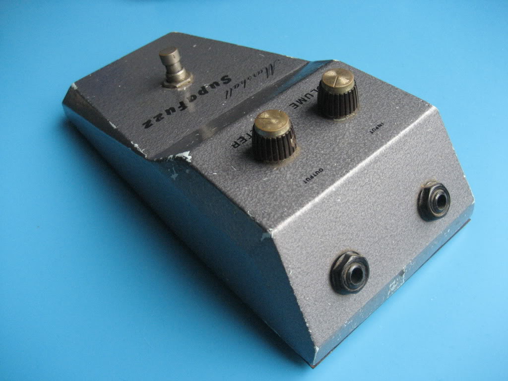 Buzz the Fuzz - all about Tone Bender: Marshall Supa Fuzz (part.2)