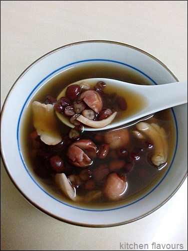 kitchen flavours: Red Bean and Lotus Seed Dessert