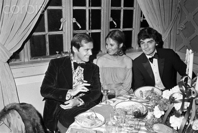 Retro ACTIVE Critiques: Golden Anniversary: The Enduring Love of Paula ...