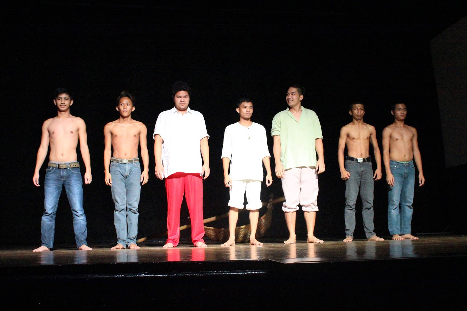 Deaf E-News: "APOLINARIO MABINI: The Sublime Paralytic" Premiere