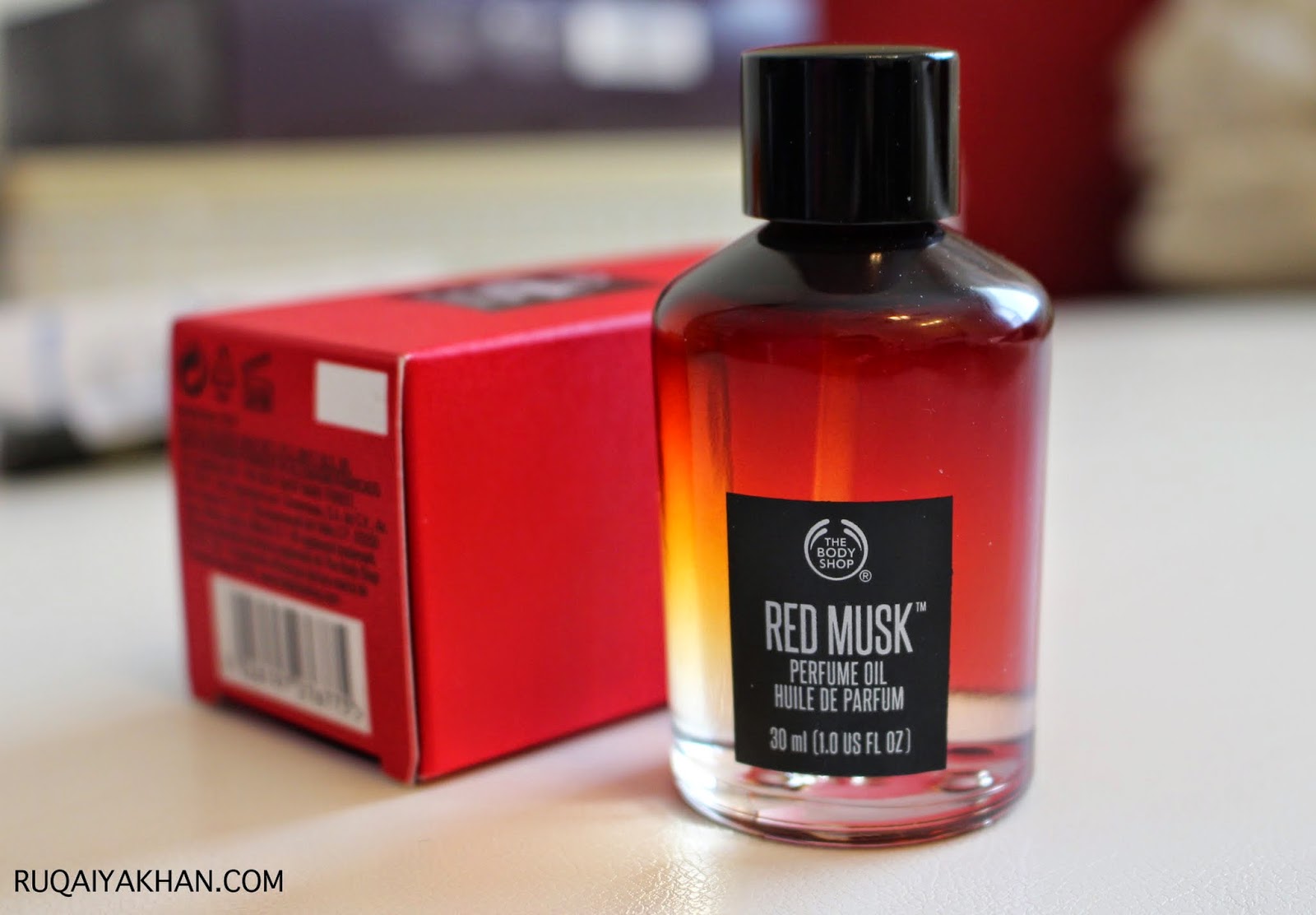 Ruqaiya Khan: RED MUSK Perfume Oil by The Body Shop Review