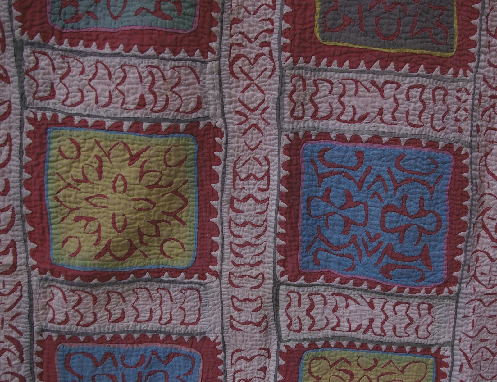 Rayela's Fiber Focus: Ralli Quilts on Sale: 25% Off!