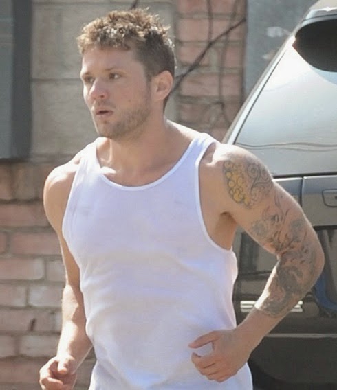 VJBrendan.com: Out & About: Ryan Phillippe out for a Jog in Los Angeles