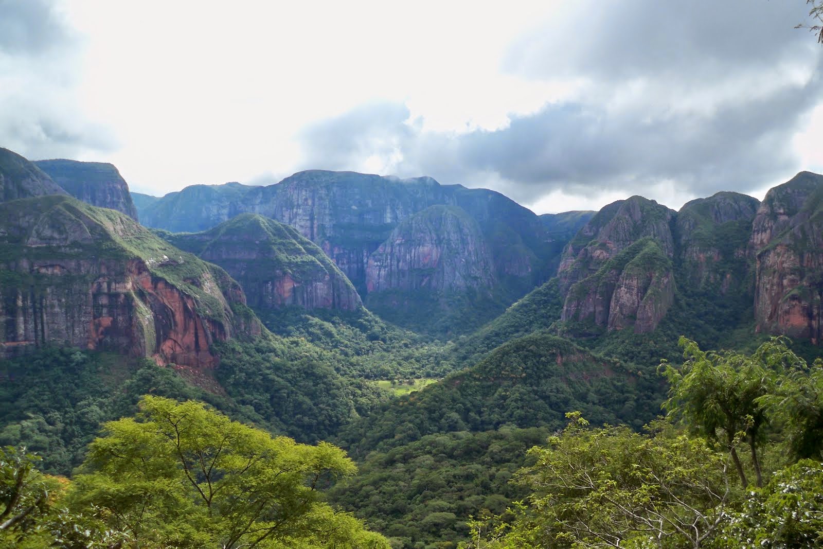 Parque Nacional Amboro - Bolivia Magia y Turismo