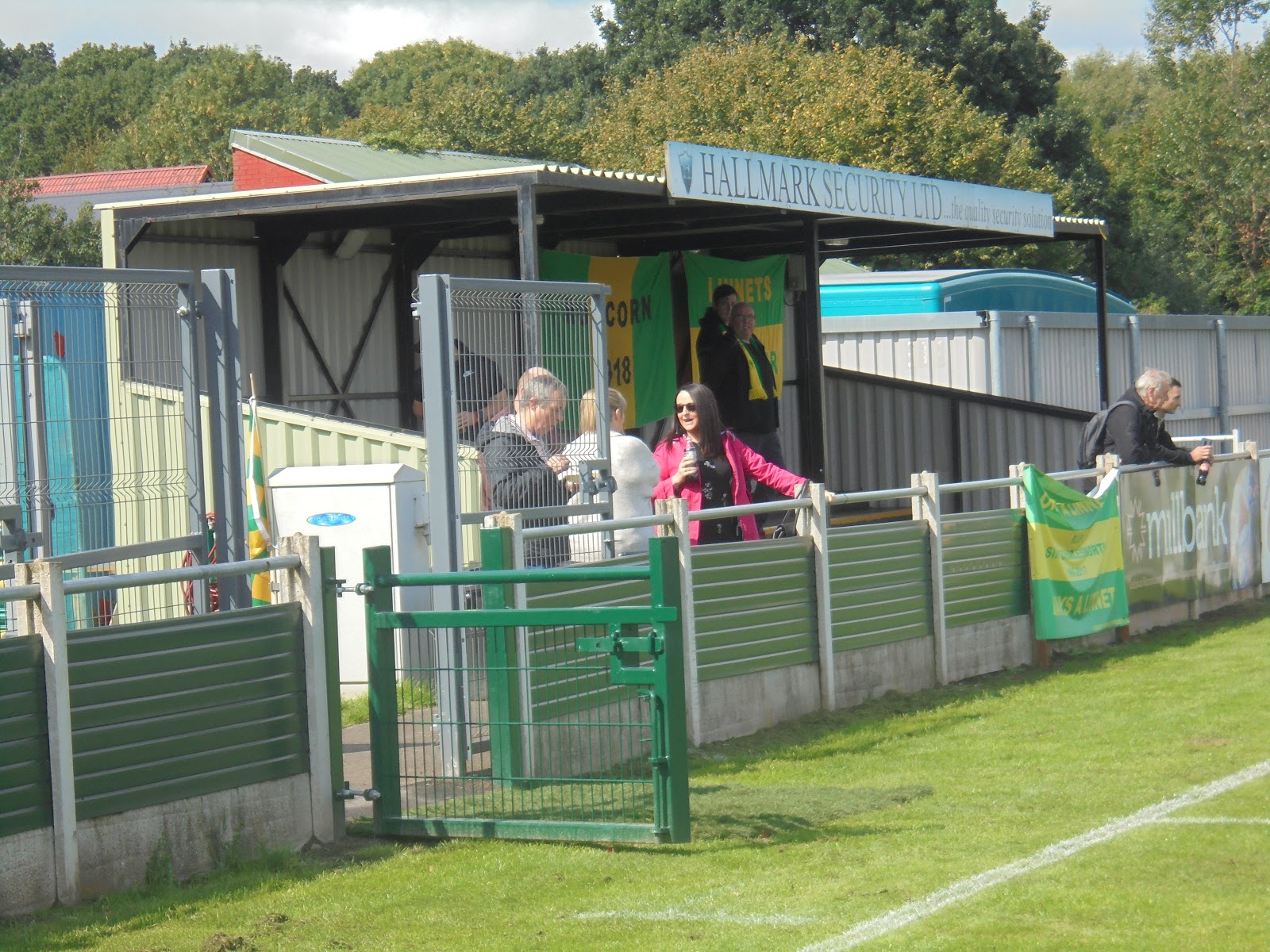 The Tortoise Travels: Runcorn Linnets - Millbank Linnets Stadium