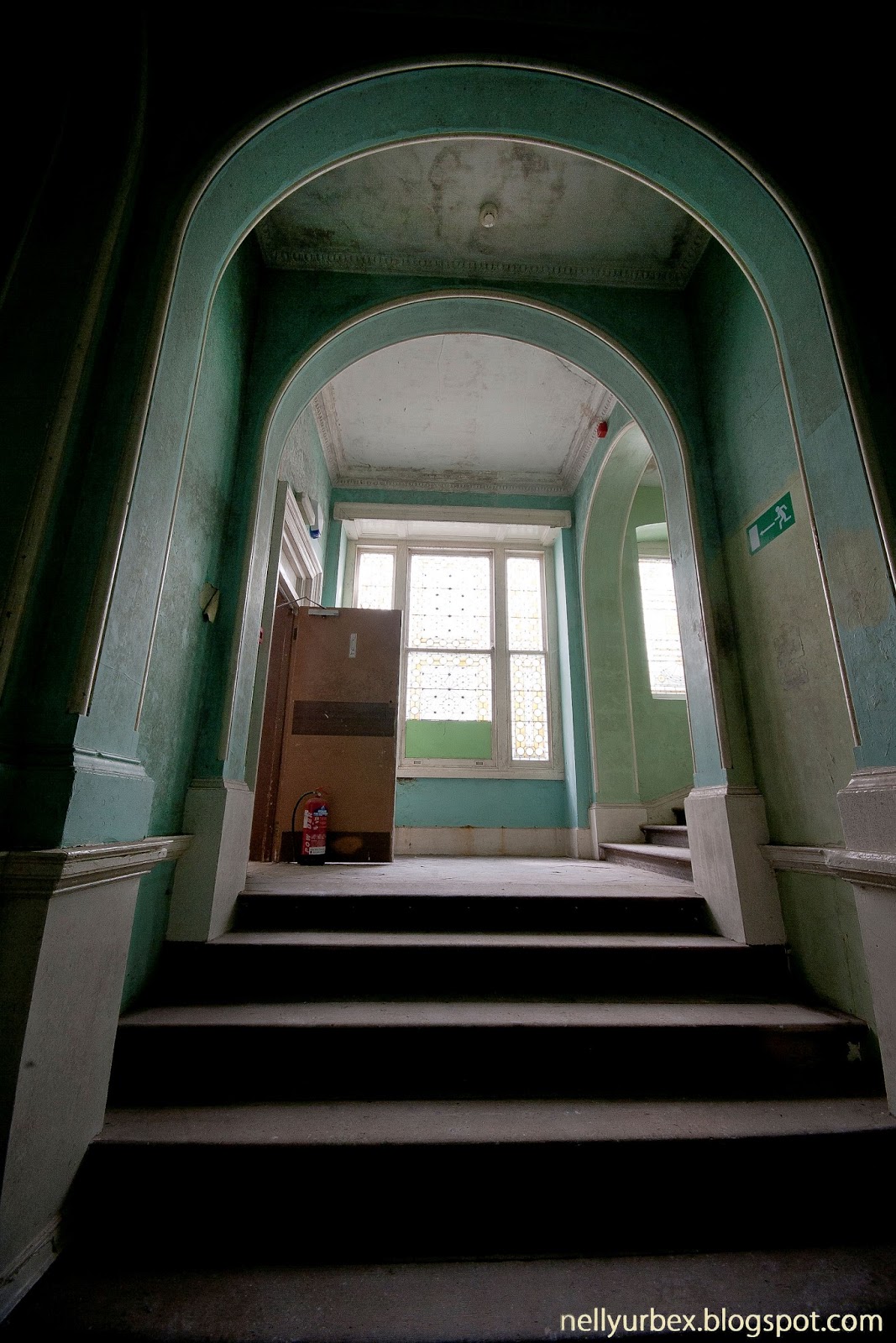 Nelly's Urbex: Crookham Manor