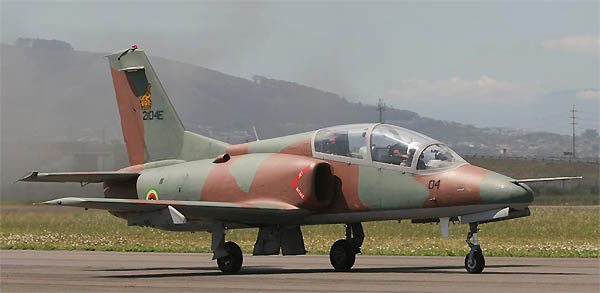 Desarrollo y Defensa: Bolivia confirma que sus K-8 estarán amparados ...