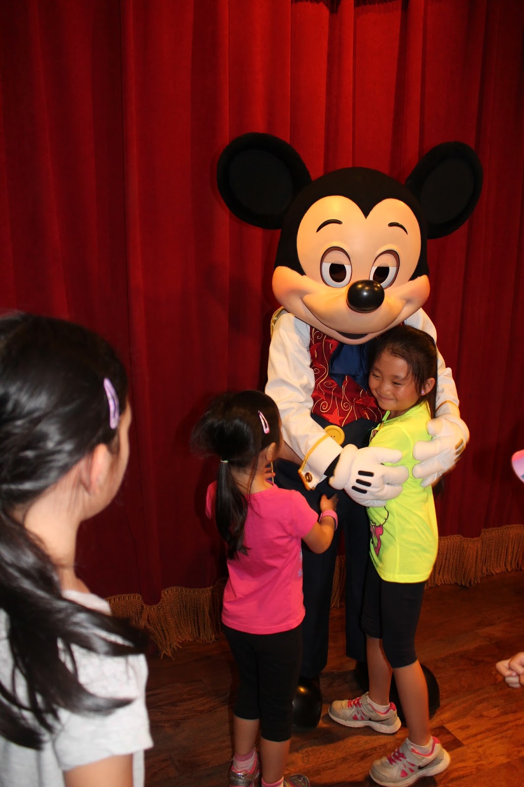 Life as a Family of Four.....: Magic Kingdom ...meeting Mickey mouse