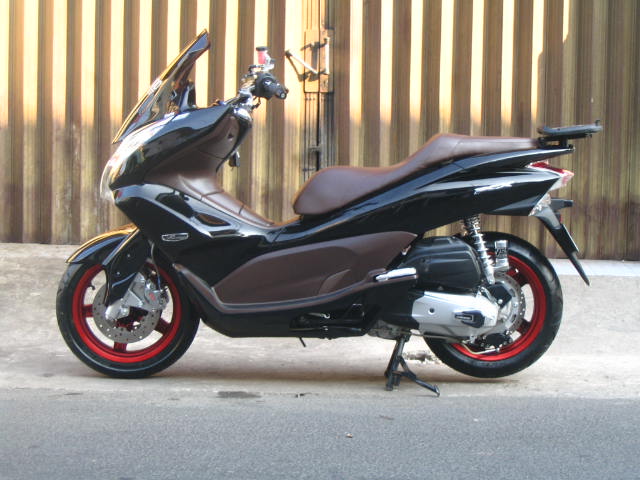 Doctor Matic Klinik Spesialis Motor Matic: MODIFIKASI HONDA PCX