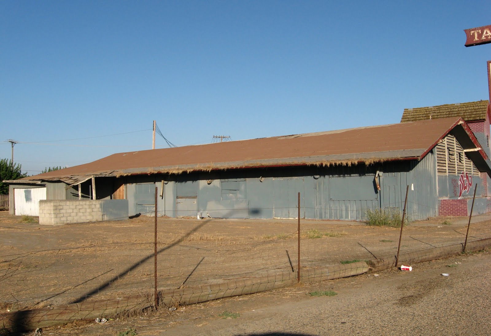 WalterWorld: Tagus Ranch & Perry's Coffee Shop Revisited - Tulare, CA