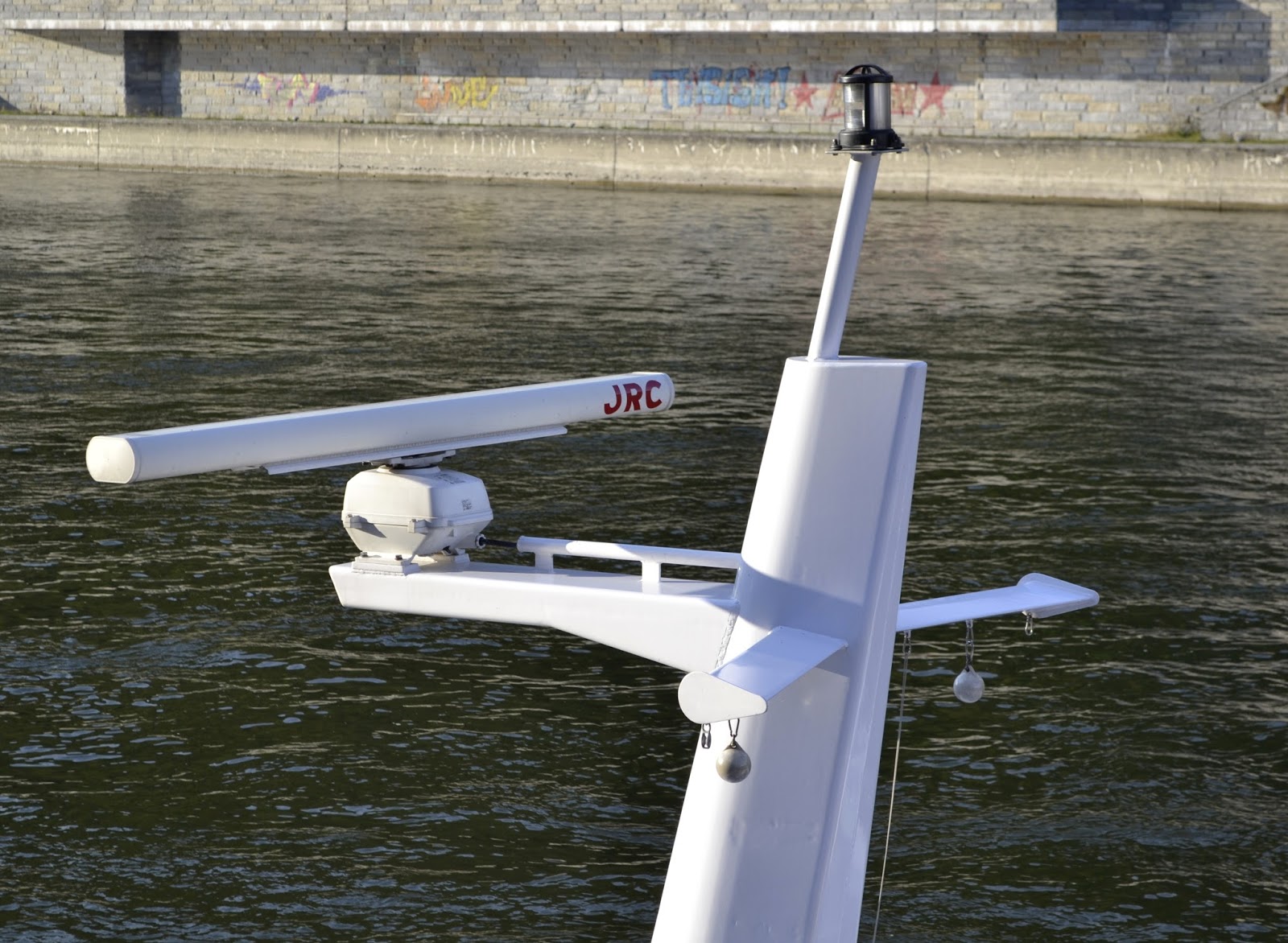 Al-Hamd marine supply: Furuno & JRC Radar