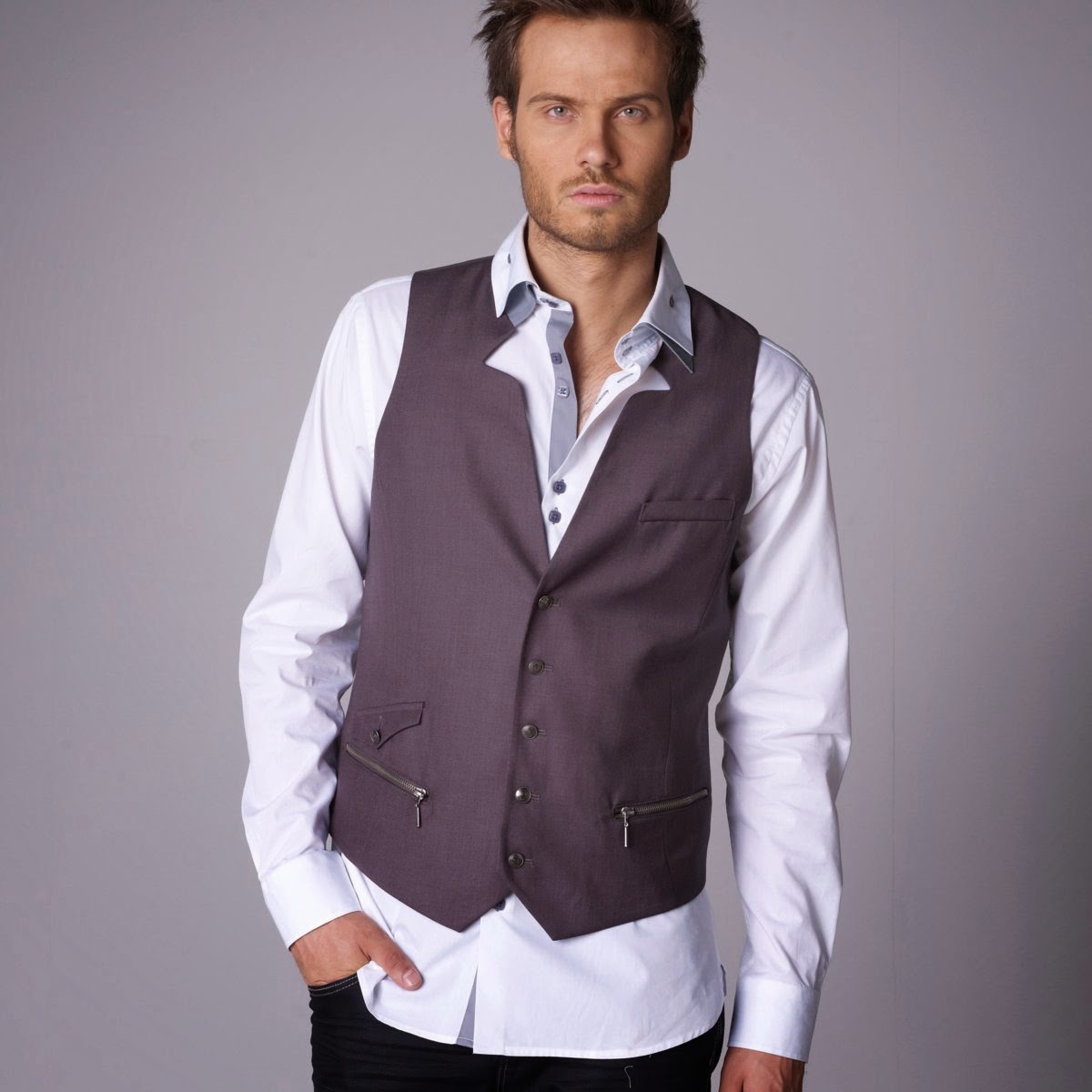 HOMBRES BELLEZA Y SALUD: LOS CHALECOS REFRESCAN TU LOOK. Vídeo 25 ideas ...