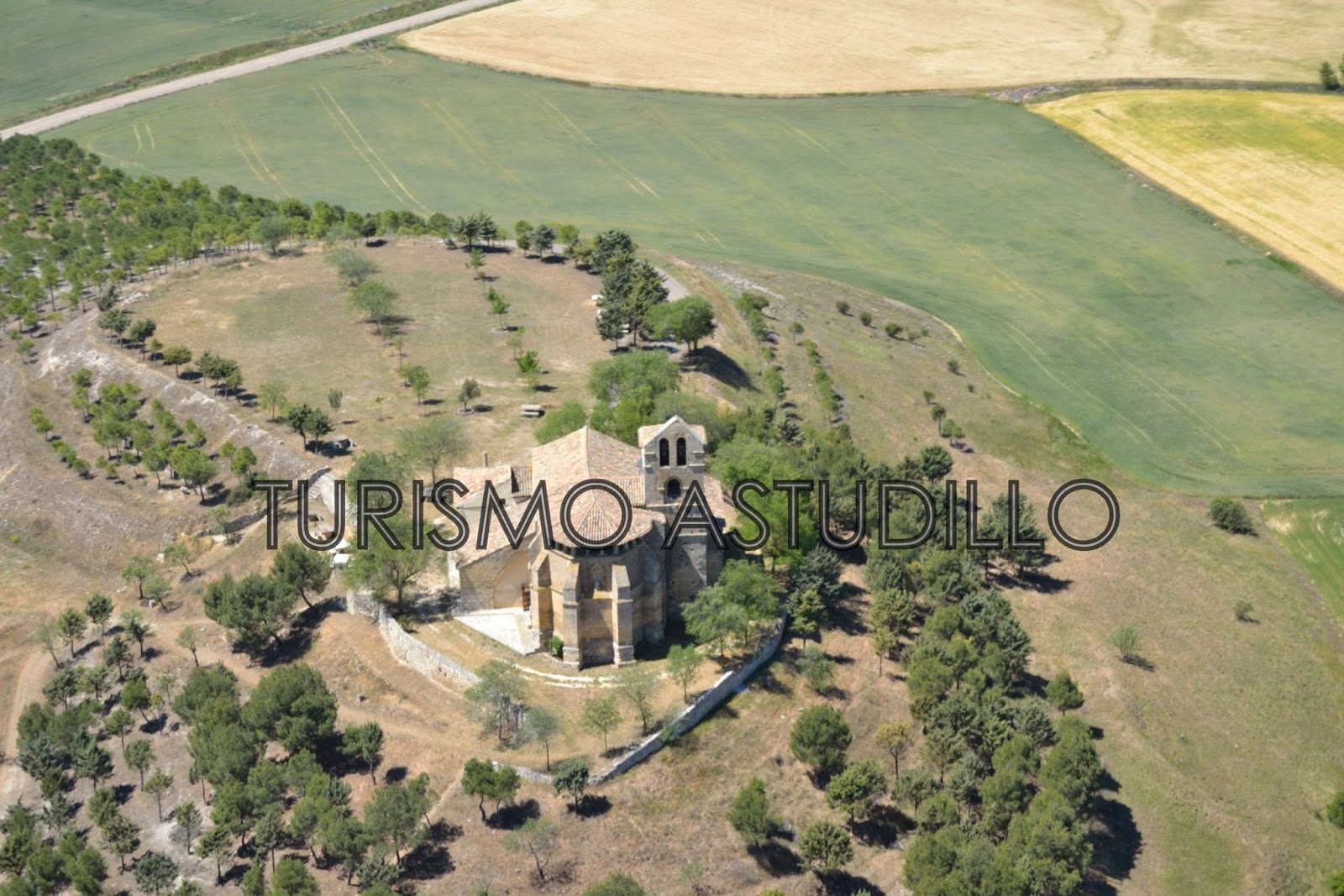 TURISMO ASTUDILLO: ASTUDILLO DESDE EL CIELO