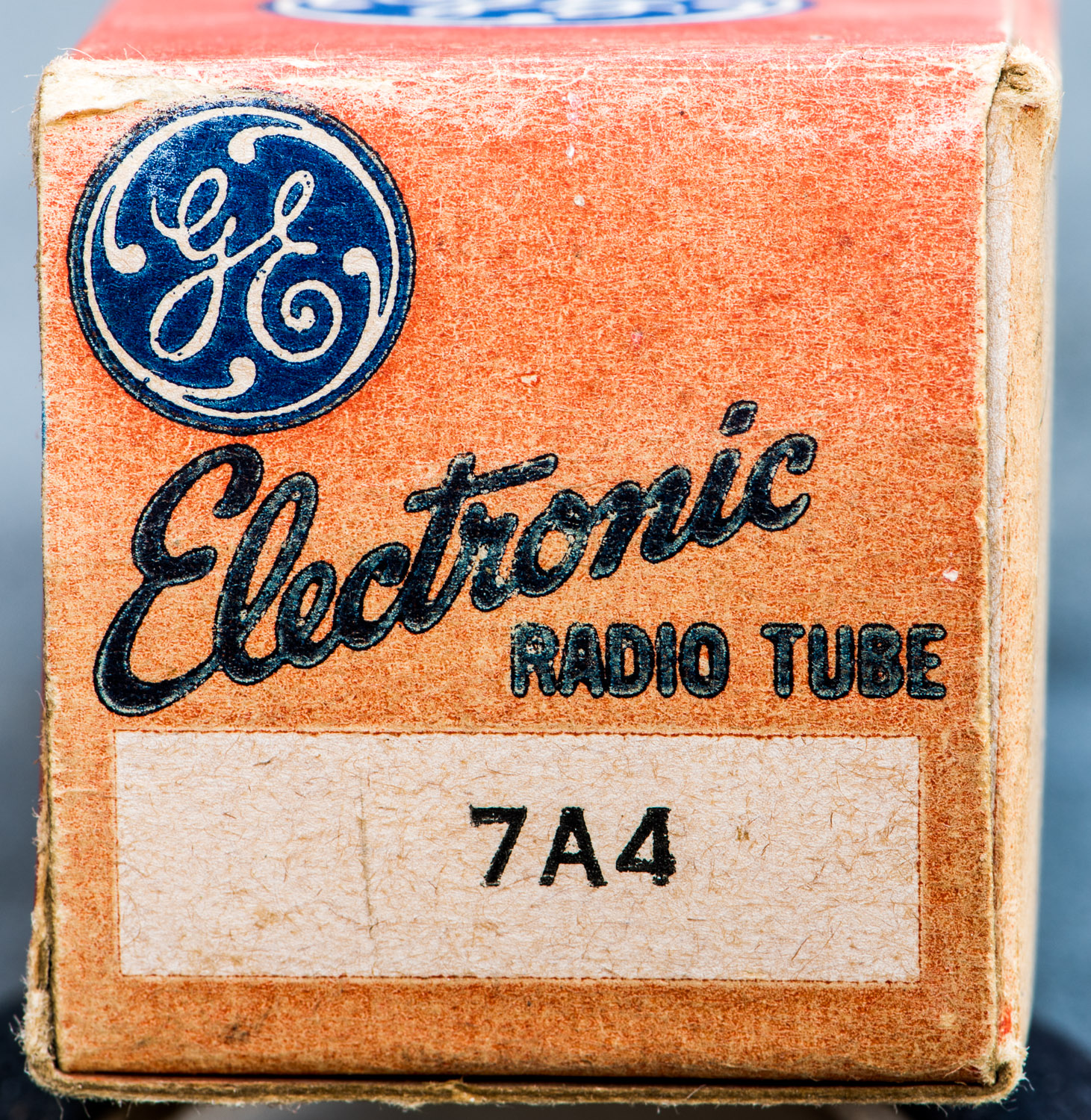 VinylSavor: Tube of the Month : The 7A4