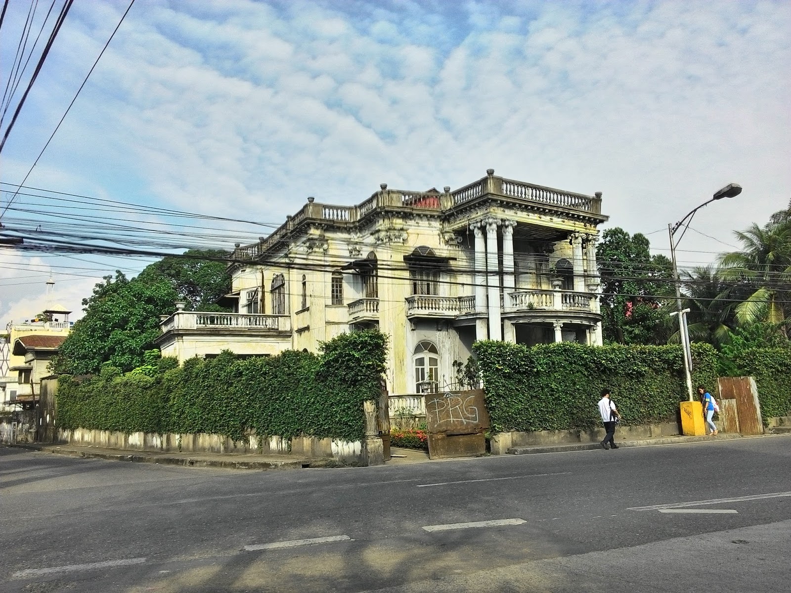 Ben Goes Where: Jaro District's Old Neighbourhood