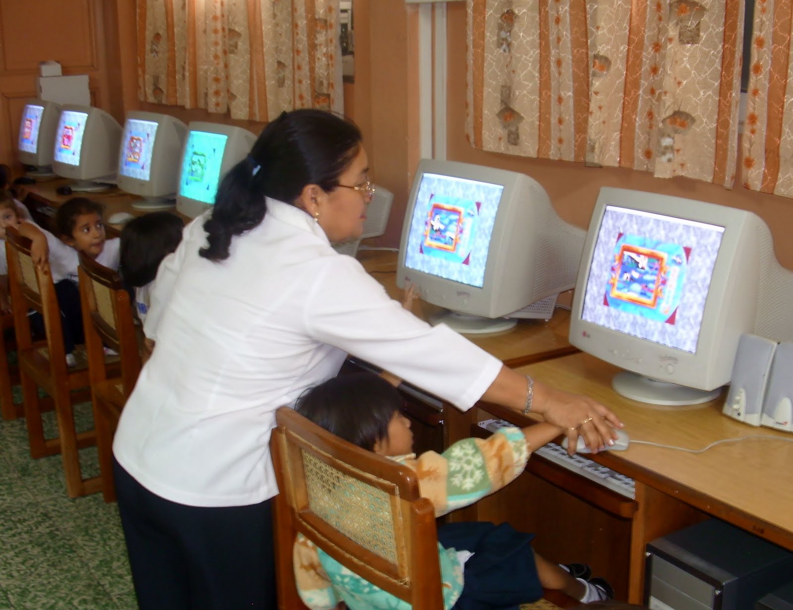 Informática Educativa: Capacitación de los Docentes en Informática ...