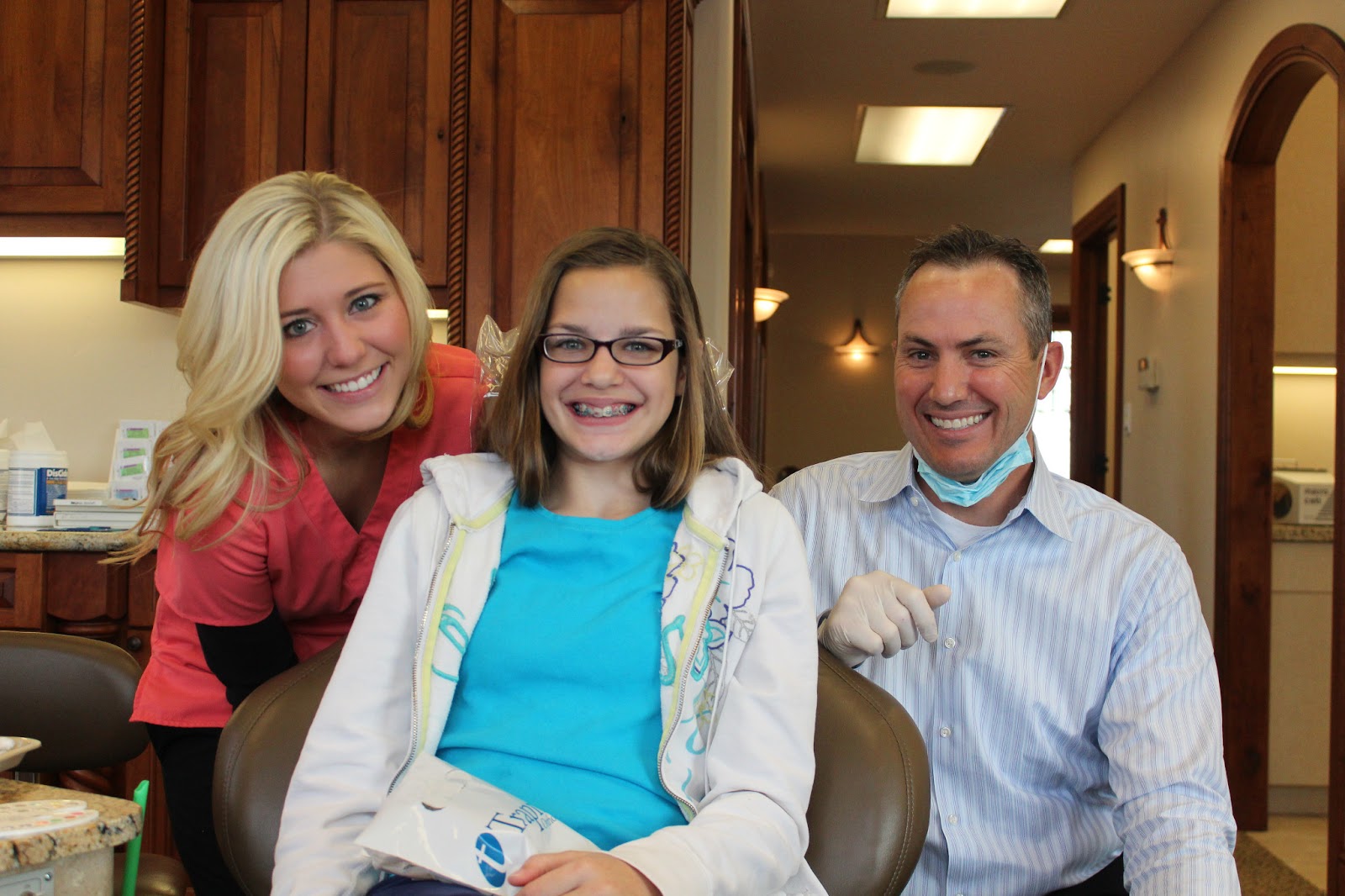 The Manwarings: Kaylee Has Braces!!