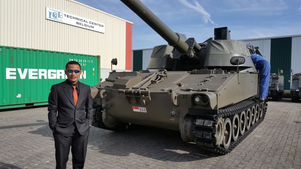 DEFENSE STUDIES: Pussenarmed Tengok Tawaran SP Howitzer M109A4 Eks-Belgia