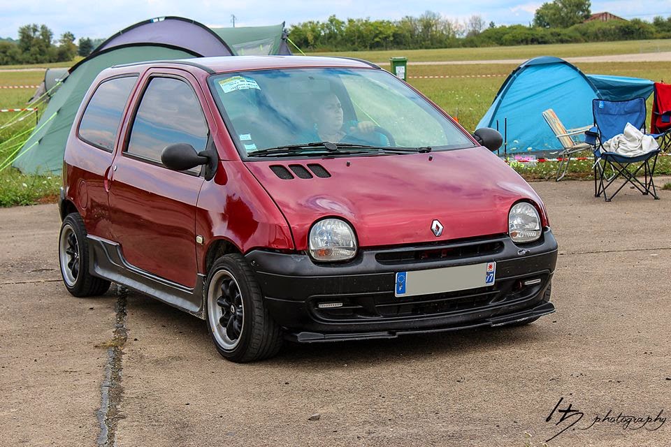 Twingo Tuning: good color and a nice TWINGO