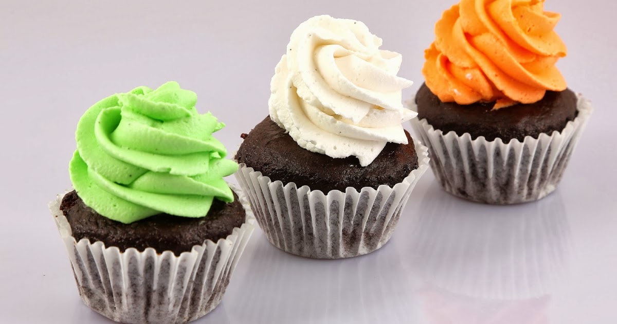 Tri-Coloured Cupcakes:Republic Day Special | Lettuce Review