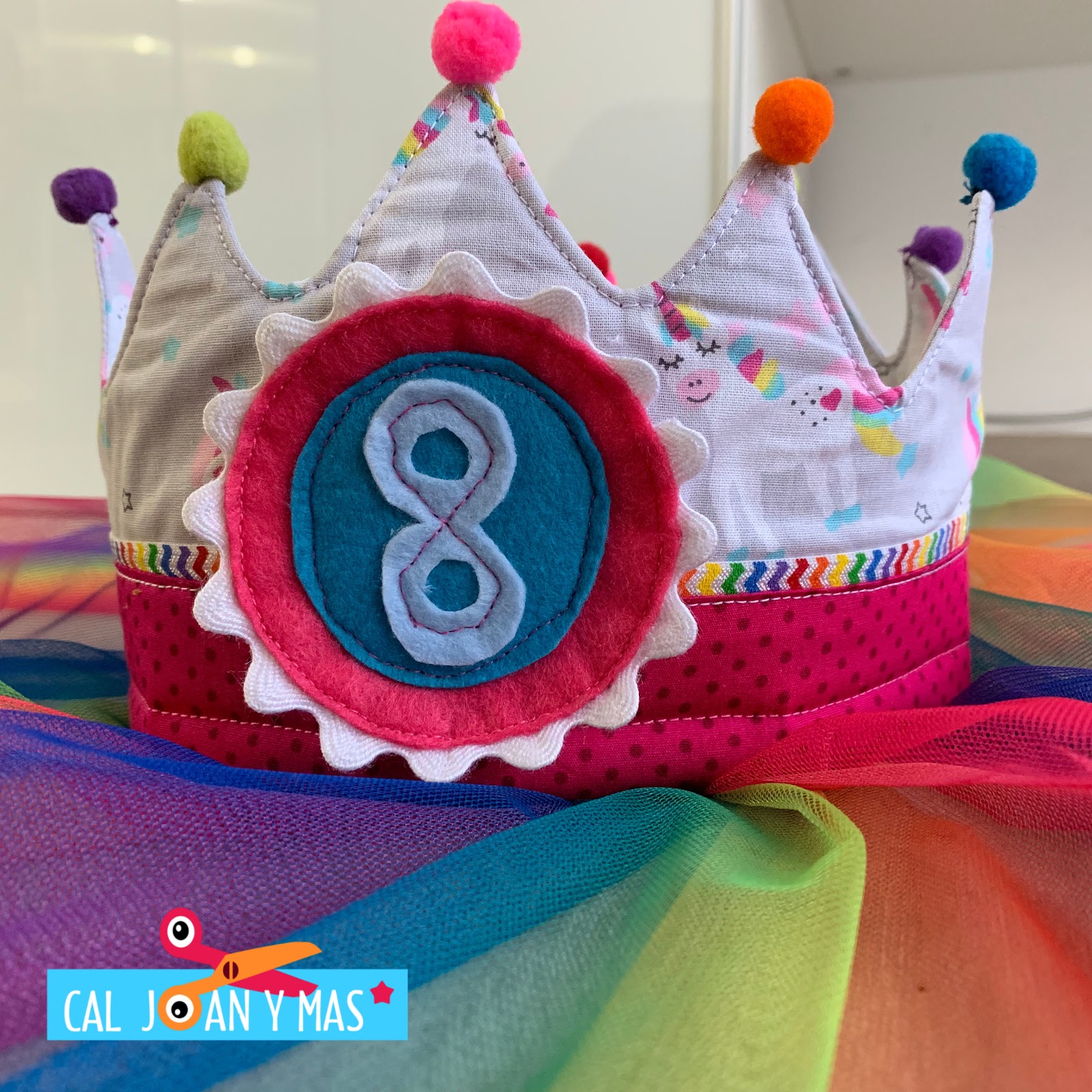 Cal Joan y más: TUTORIAL CORONA DE CUMPLEAÑOS DE TELA
