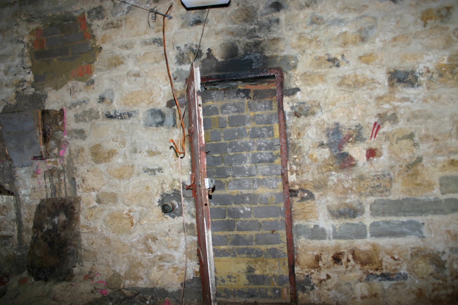 Dazza Urbex: Sands quarry corsham