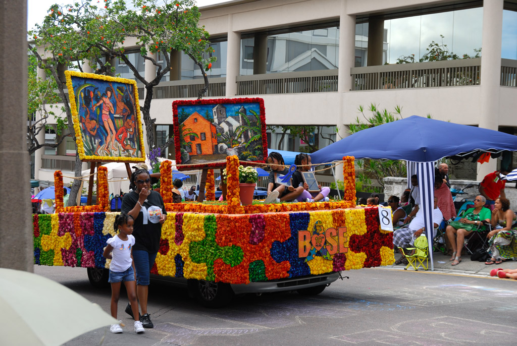 The Canadian Loon: Bermuda Day Parade