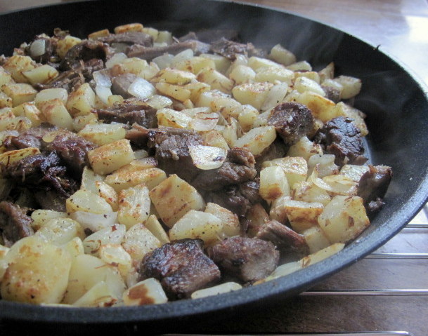 Cooking Stuff: Something To Do With Leftovers: Crispy Pot Roast Hash