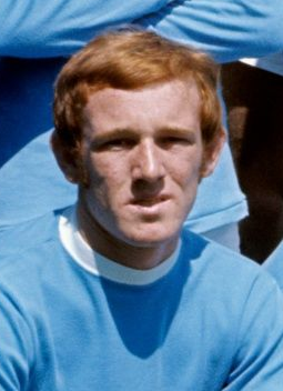 Ian Bowyer K.O.s Köln