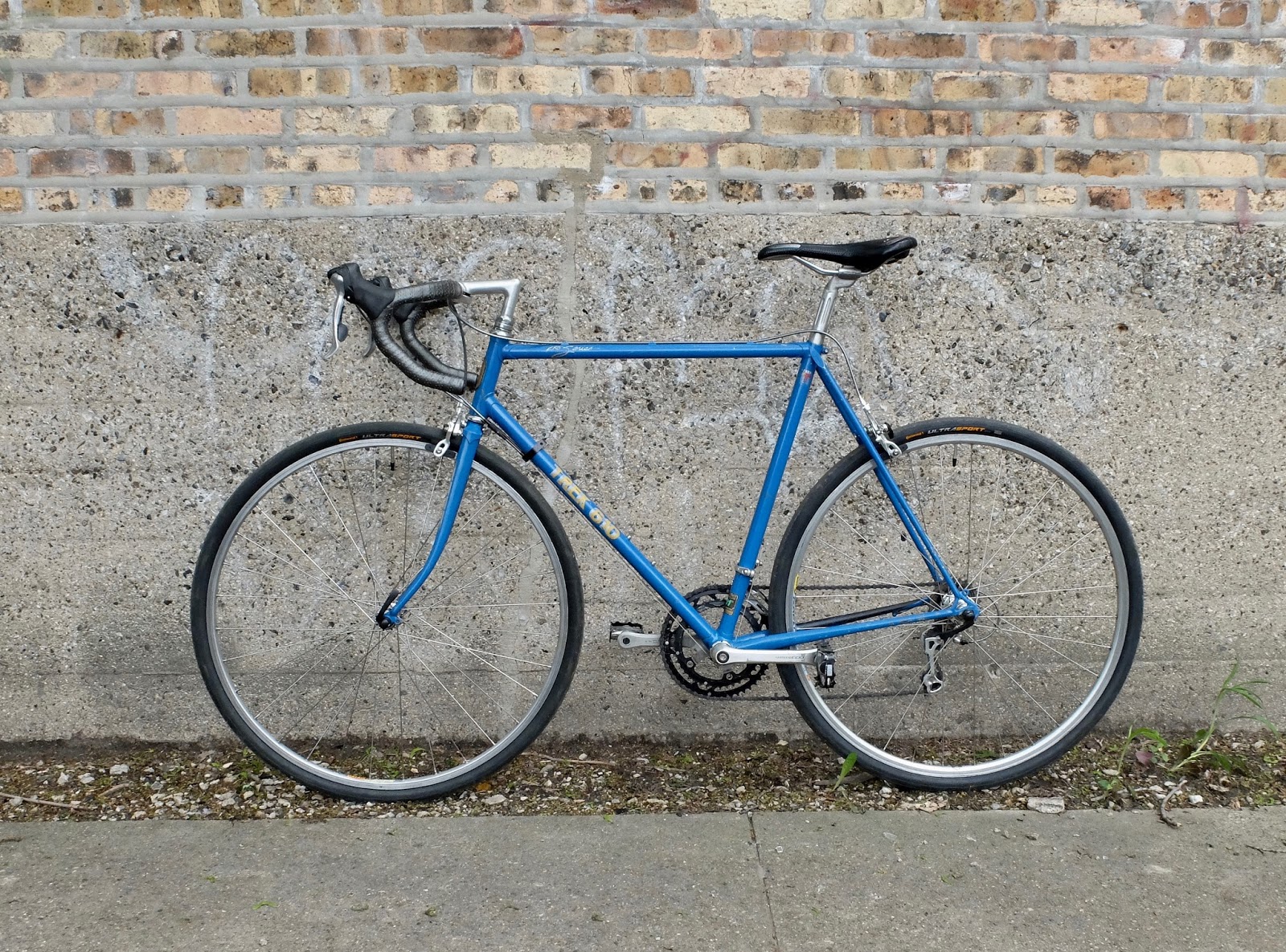 Bolts Bikes: Trek 610 Road Bike 58cm