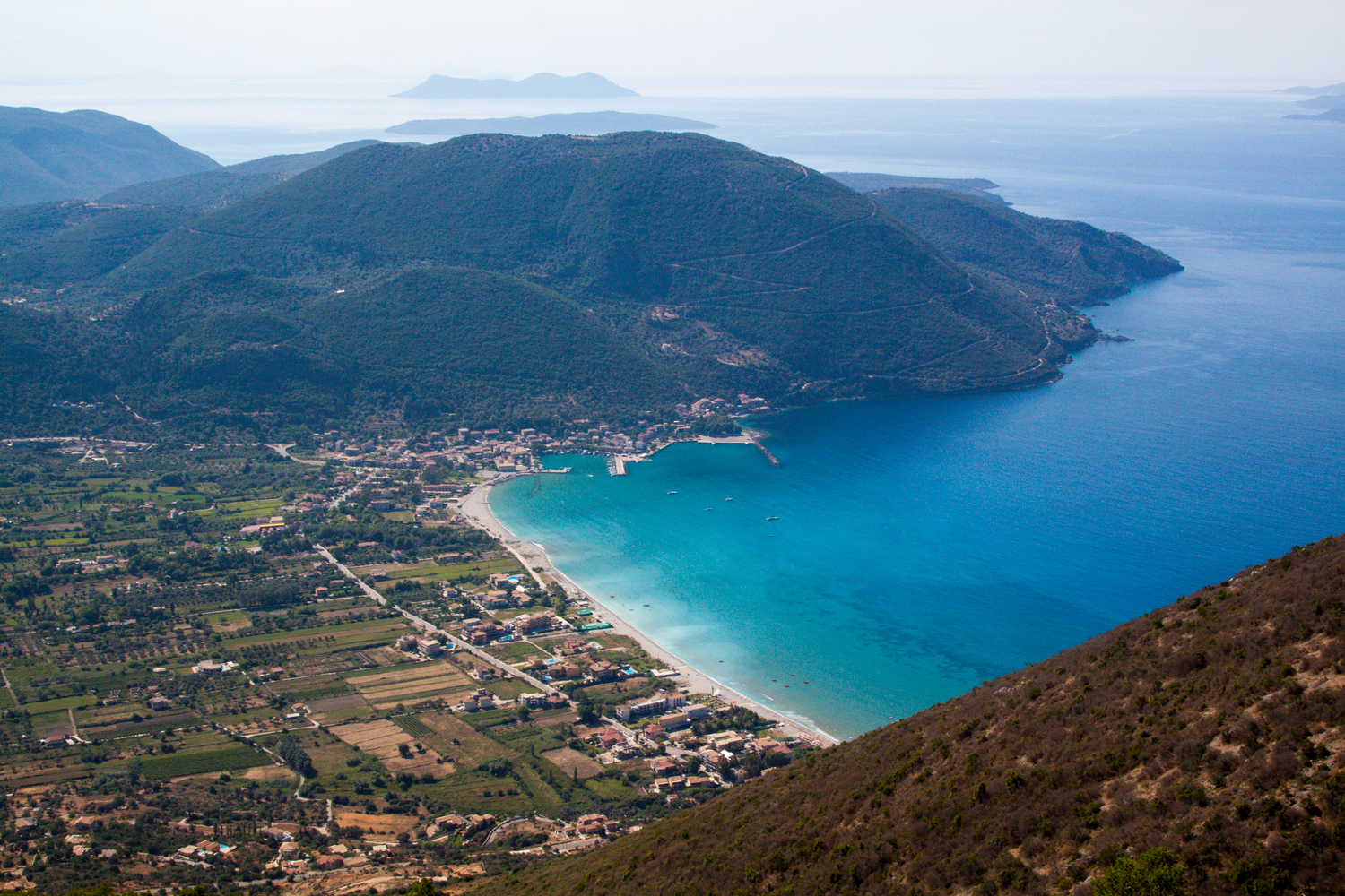 luckybeanz: Windsurfing Vassiliki