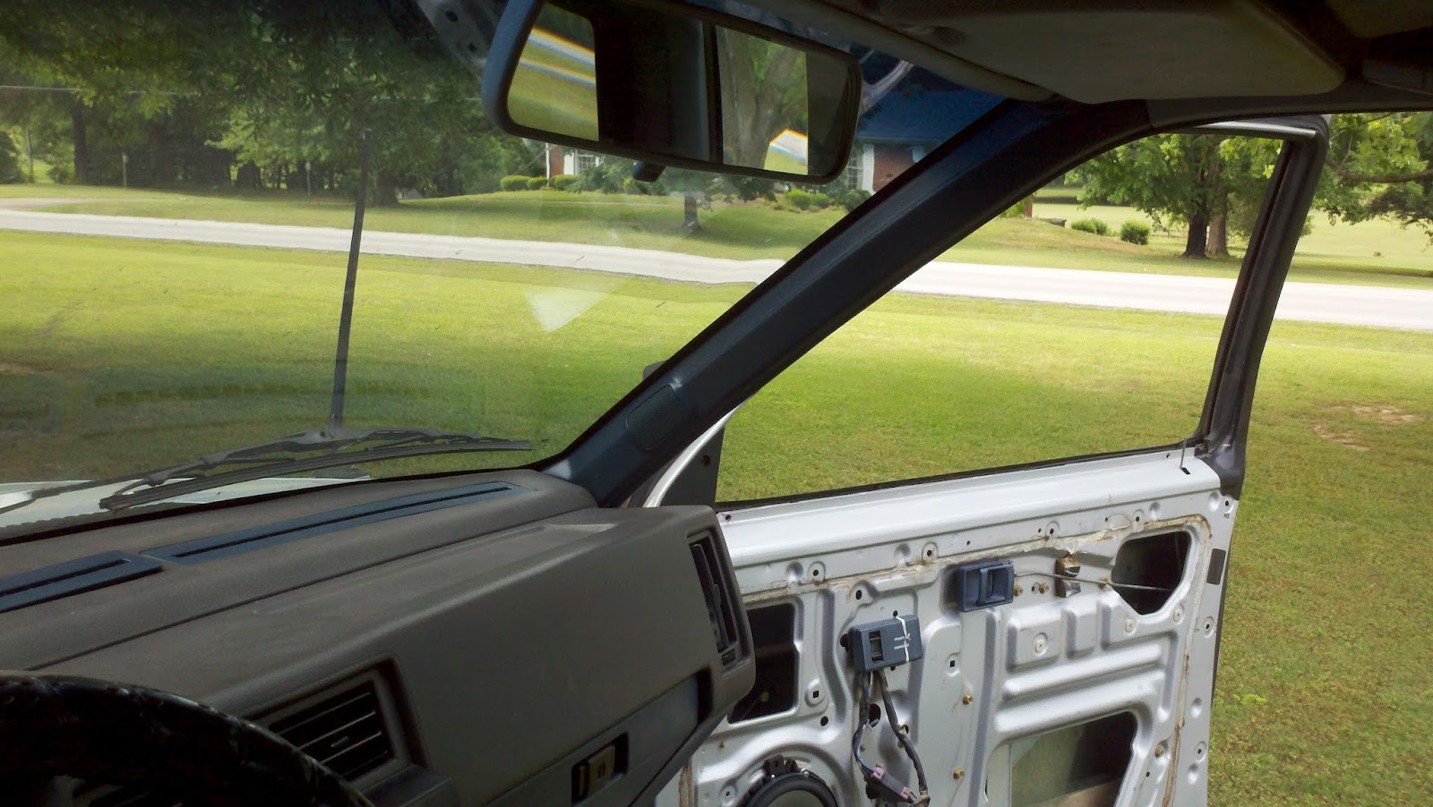 The Beast Build Log: Tweeter/pillar installation